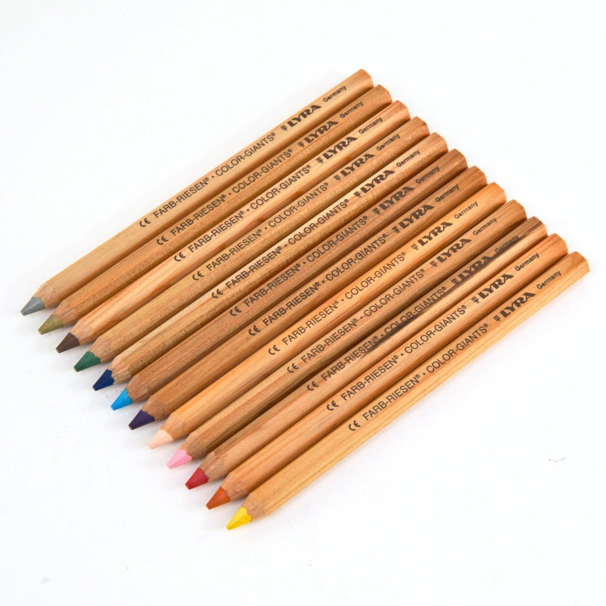 LYRA Colour Giants in Australia from Oskar's Wooden Ark