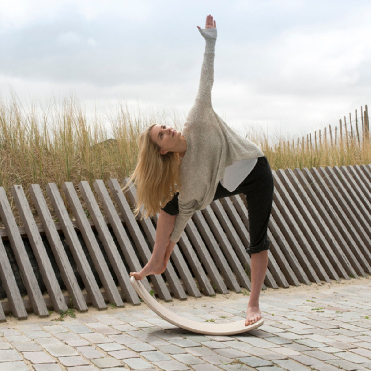 Wobbel Lite Balance Board - Lacquered - Australia — Oskar's Wooden Ark