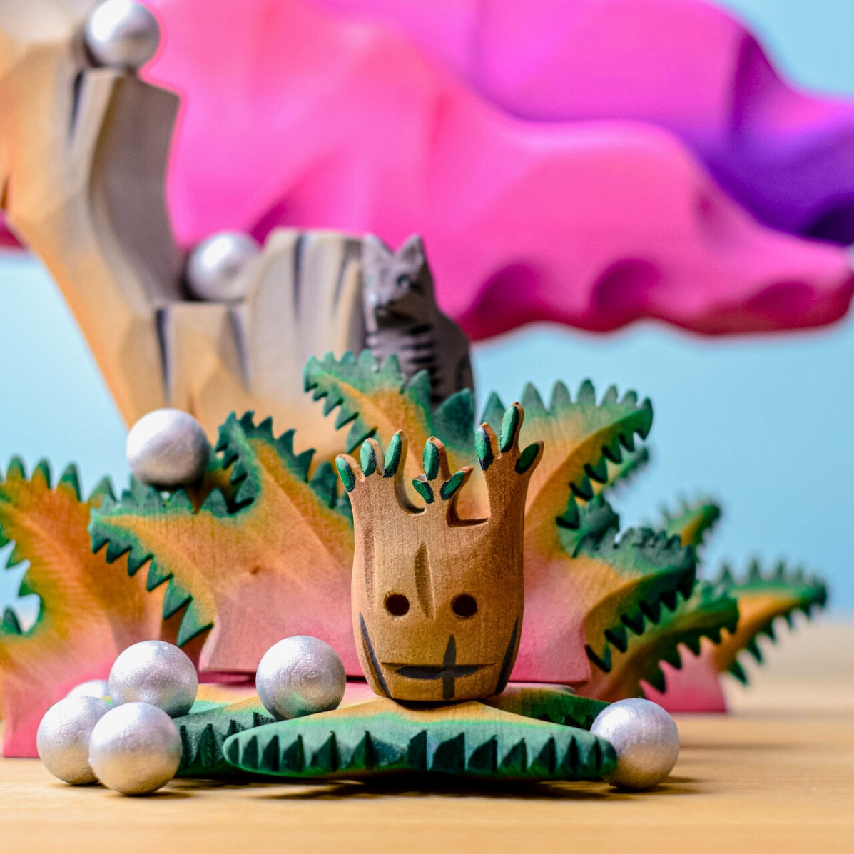 Bumbu Toys Wooden Figure - Fern Bush - Australia — Oskar's Wooden Ark