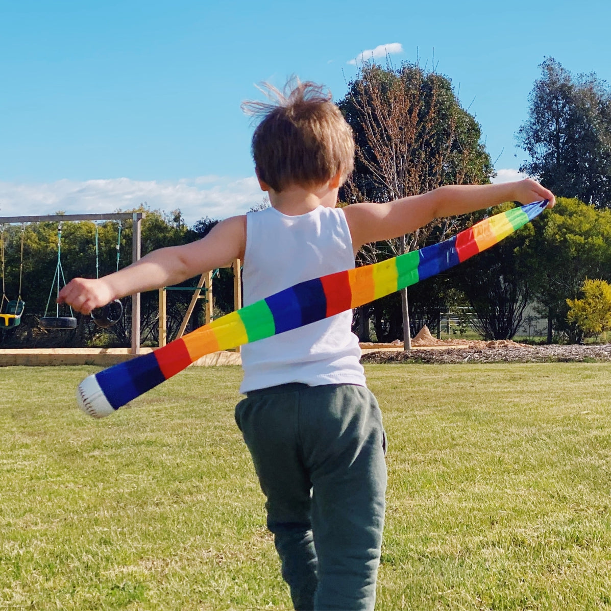 Rainbow Tail Ball catching bal Corvus Kids at work tools for kids ...