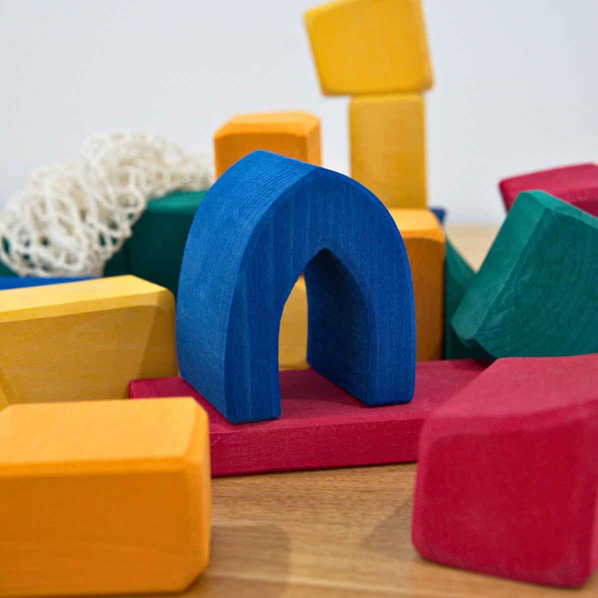 Gluckskafer Wooden Blocks - Coloured 6cm thick, 17 blocks — Oskar's ...