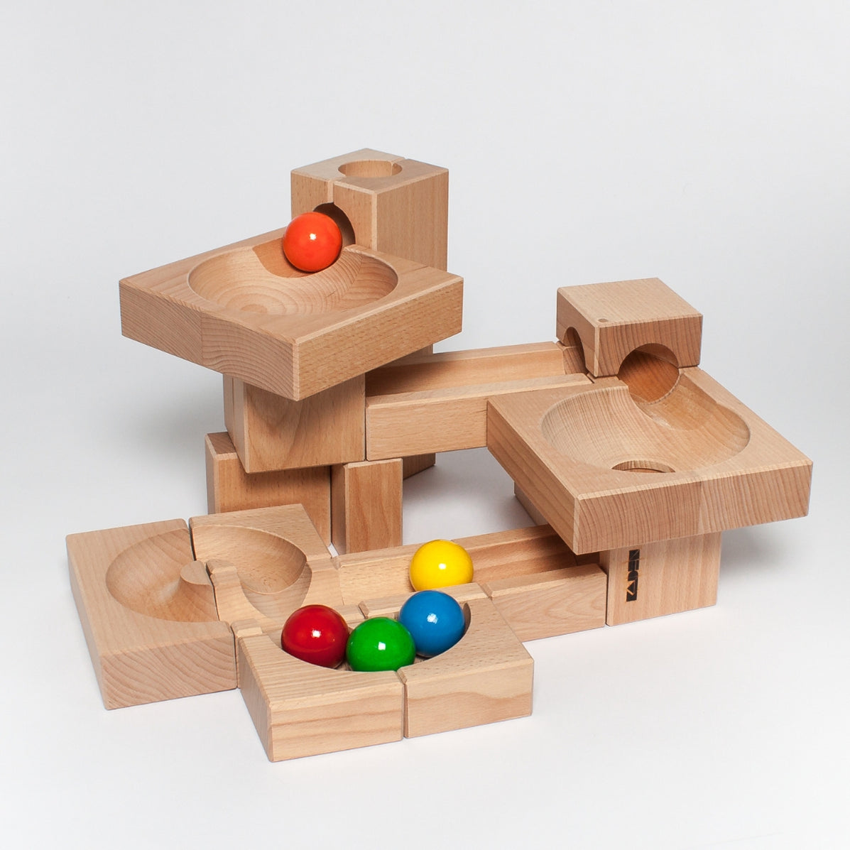 Kaden Marble Run "Funnel" M in Australia from Oskar's Wooden Ark