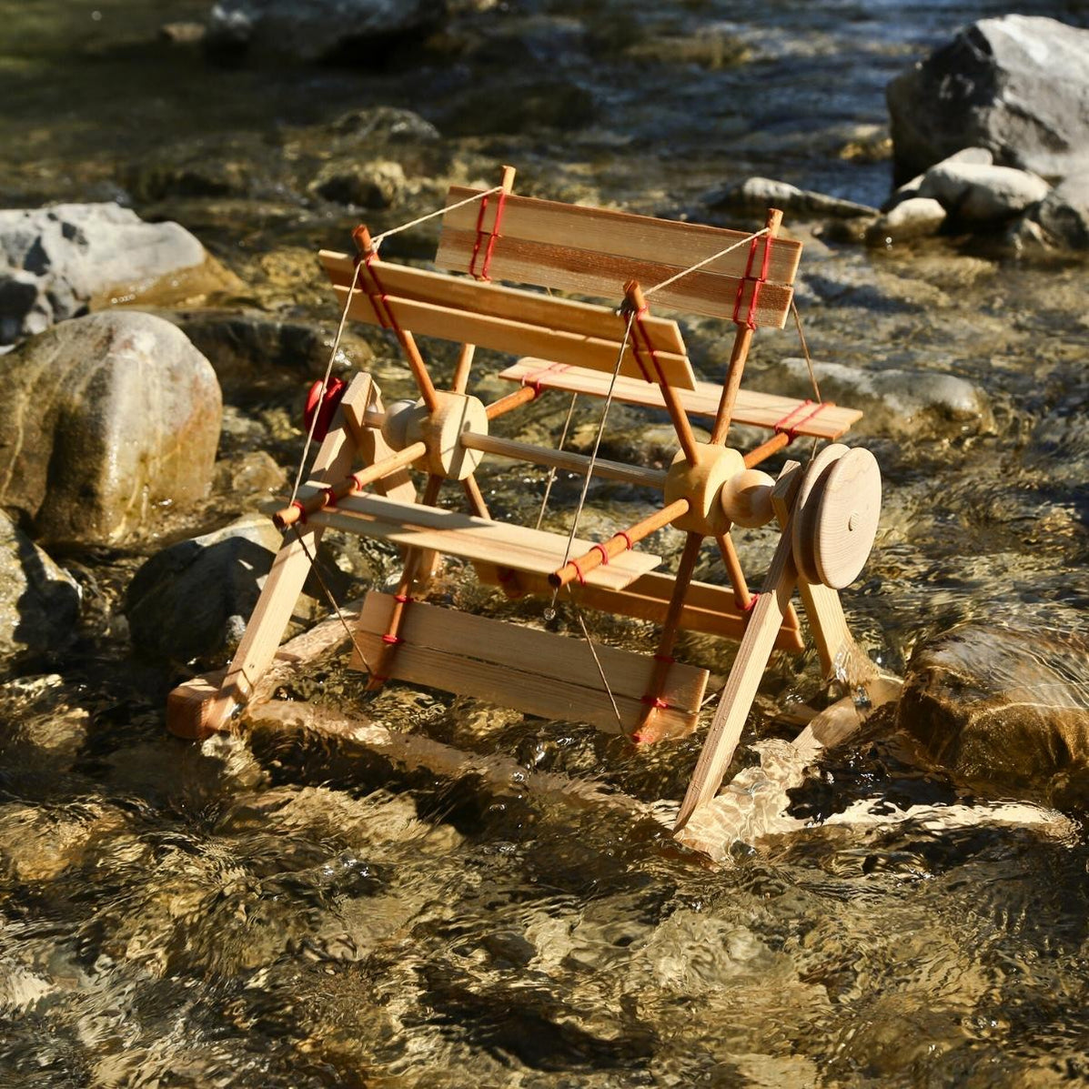 Kraul Wooden River Wheel Toy - Australia — Oskar's Wooden Ark