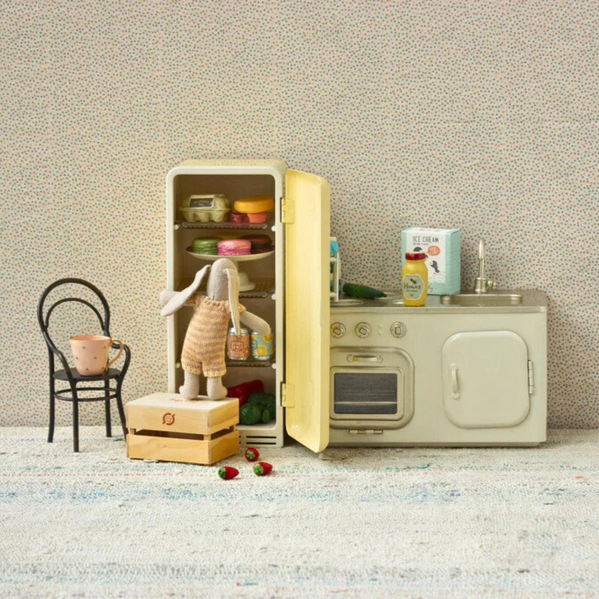 Maileg Miniature Kitchen Doll House Furniture Australia — Oskar's ...