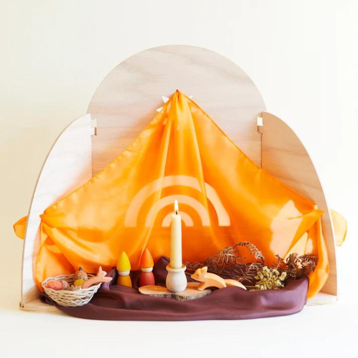 Sarah's Silks Nature Table Display from Oskar's Wooden Ark