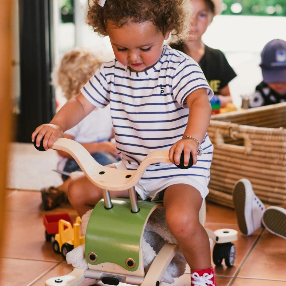 Wishbone Mini Flip Racer 2 in 1 - Rocker, Drifting Ride On Toy — Oskar ...