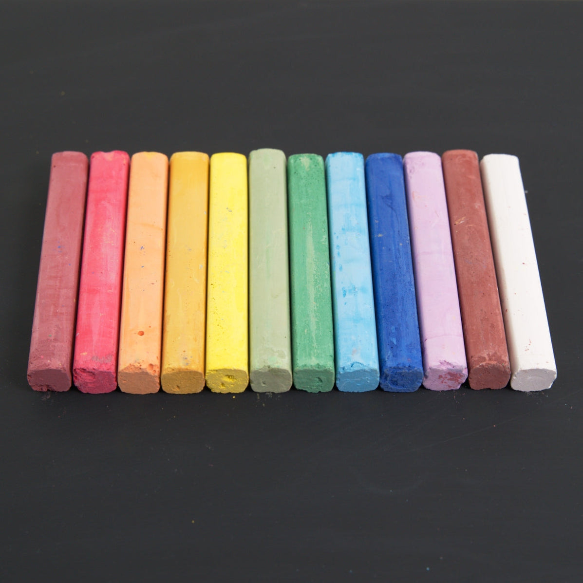 Mercurius Blackboard Pastel Art Chalk, Single Colour, Box of 12 — Oskar ...