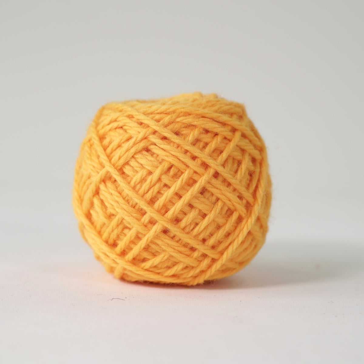 Golden Fleece 16-ply 50g Wool Ball- Australian Eco-Wool Gold — Oskar's ...