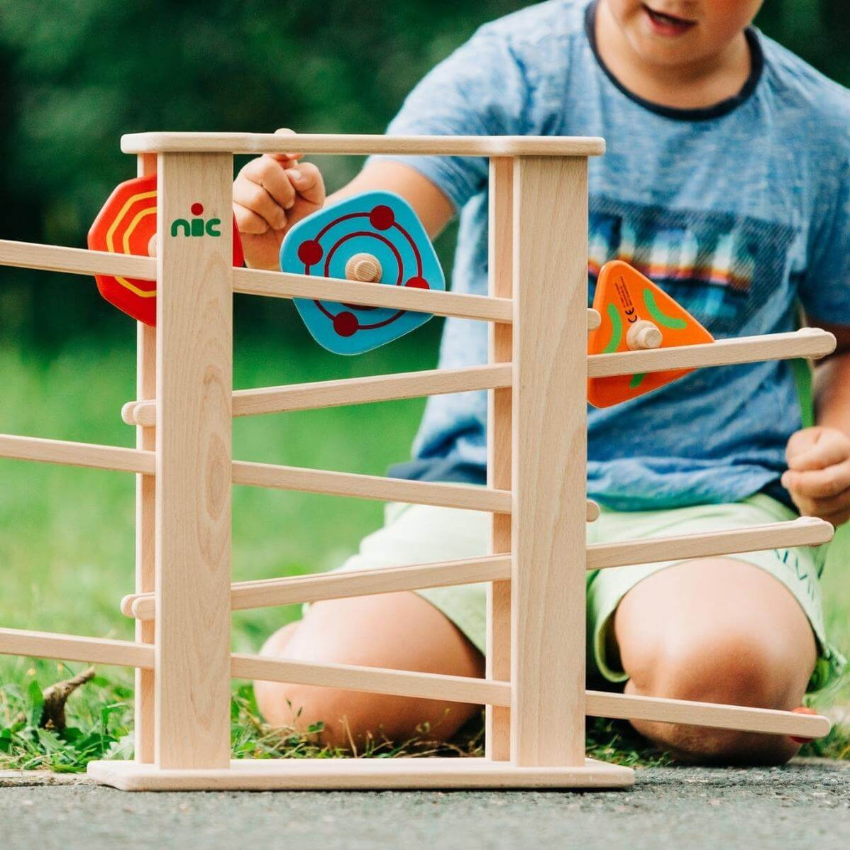 nic Multi-Race — Oskar's Wooden Ark